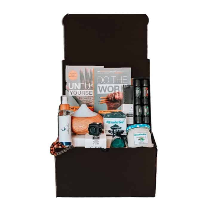 100+ Care Package Ideas for Amazing Boyfriends• Craving Some Creativity