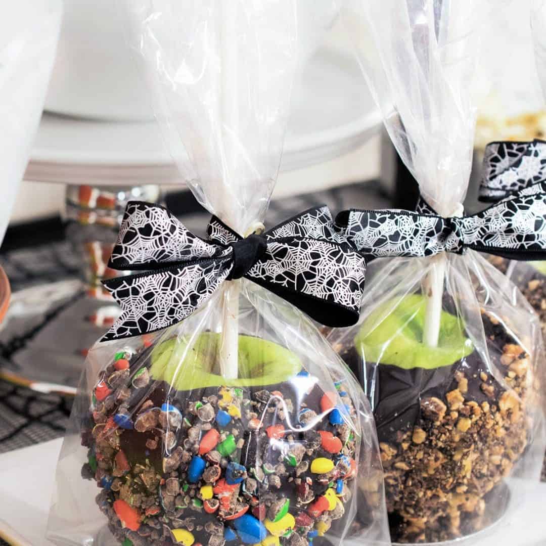 Gourmet Chocolate Covered Apples • Craving Some Creativity